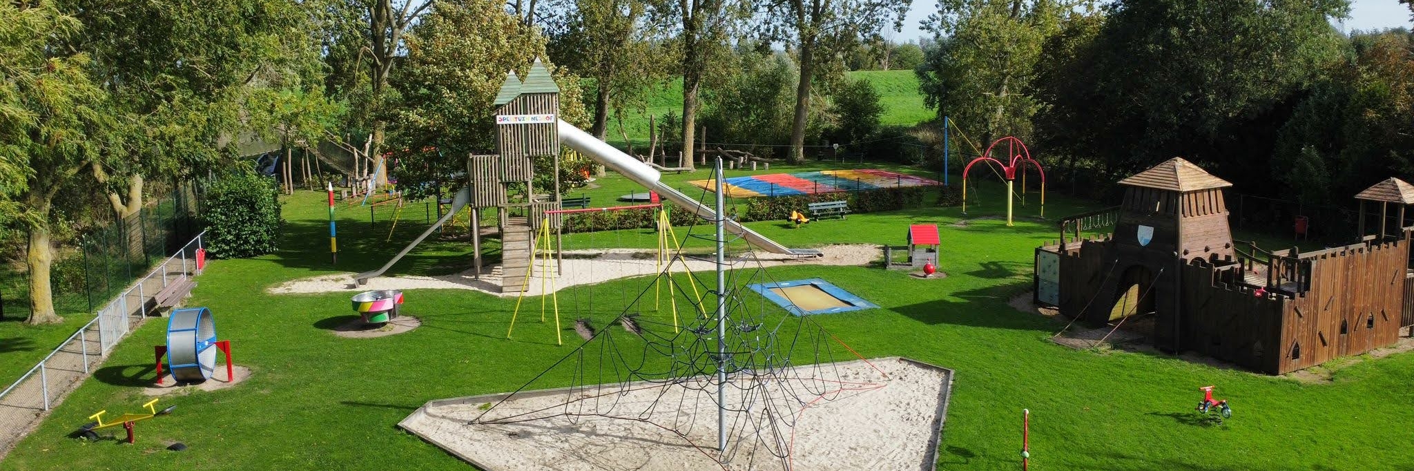 Speeltuin Neshof Schoolreisje | Gebo Tours | + vervoer