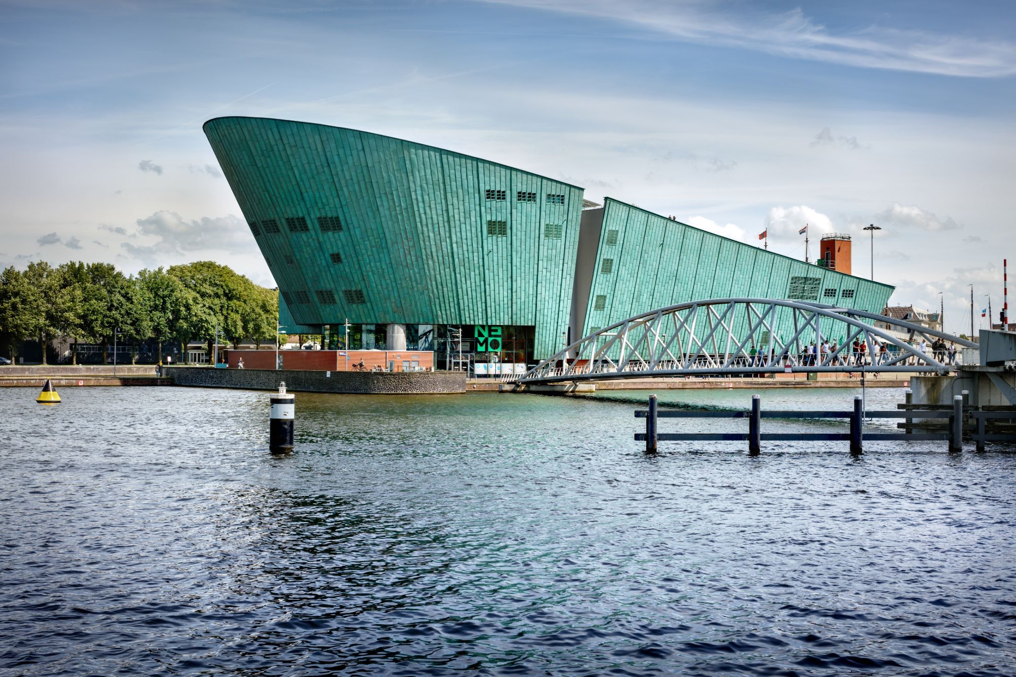 NEMO Science Museum Schoolreisje | Gebo Tours | + vervoer