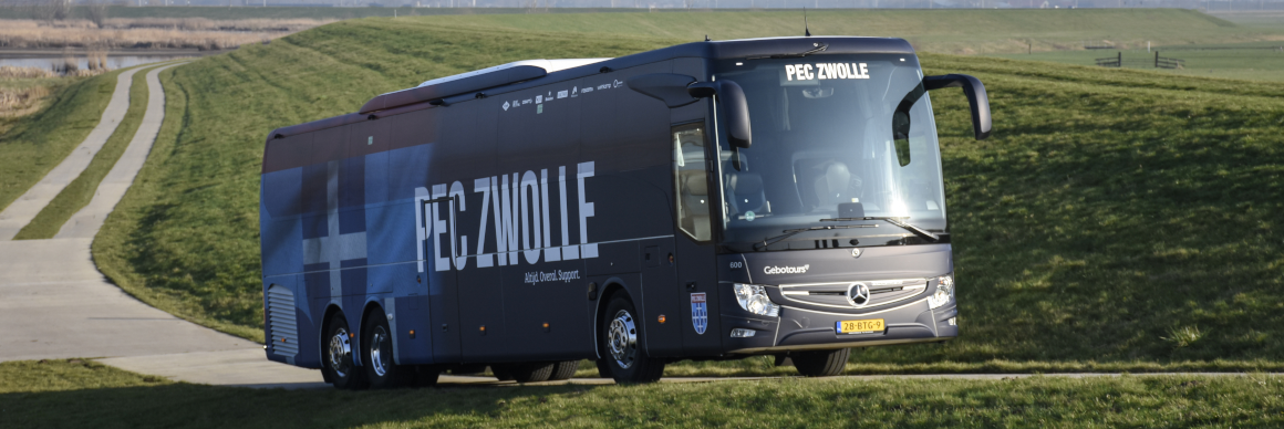 Spelersbus PEC Zwolle | Gebo Tours